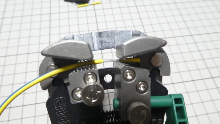 エンジニア マルチワイヤーストリッパー PAW-01購入レビュー 左利き必見 – A2-blog